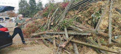Recycling Center Open For Your Cleanup of Brush, Yardwaste > Anderson ...